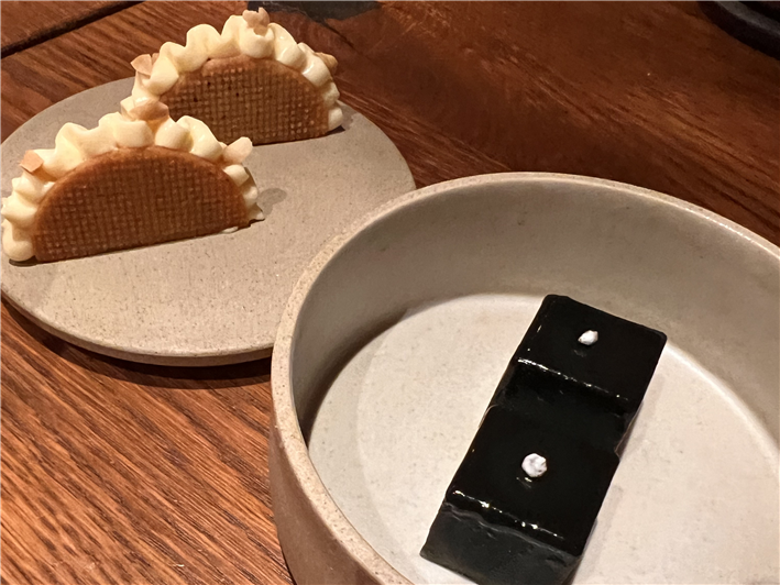 review of African restaurant Akoko in London by Andy Hayler in May 2024