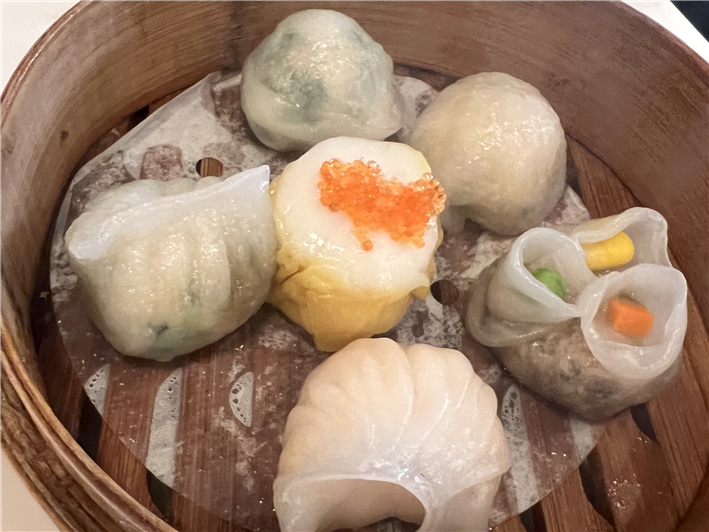 review of Chinese restaurant Canton Element in Bloomsbury by Andy ...