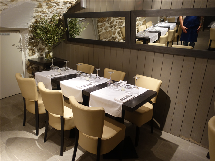 review of Vence French restaurant Comme Chez Soi by Andy Hayler in ...