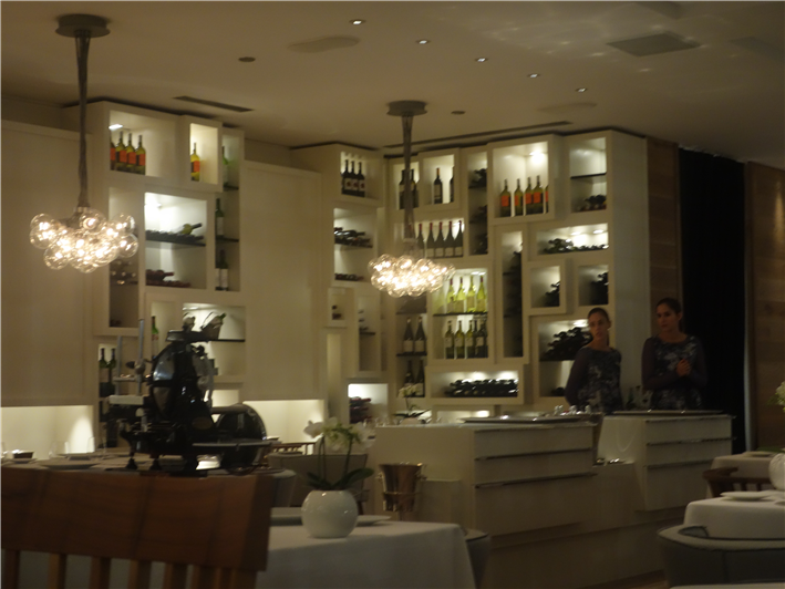 Review of Spanish Barcelona restaurant Enoteca by Andy Hayler in ...