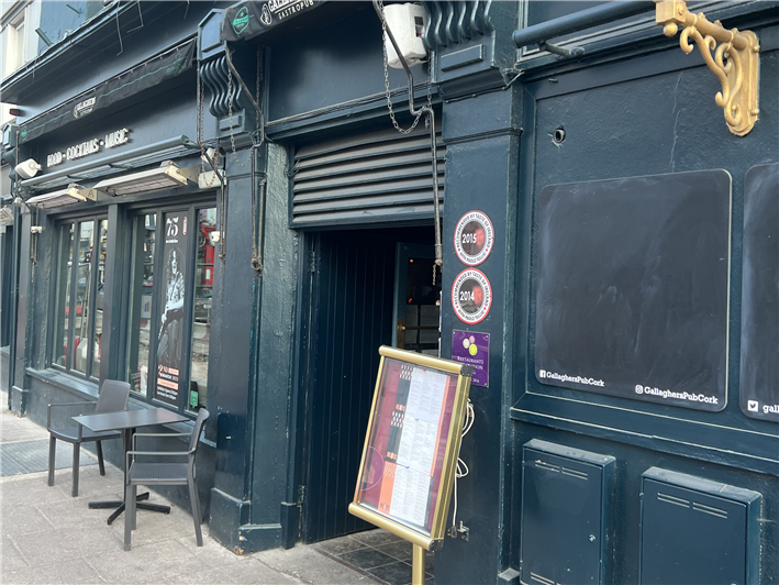 review of Irish pub restaurant Gallaghers in Cork by Andy Hayler in ...