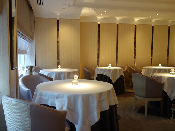 review of French restaurant Gordon Ramsay in Chelsea by Andy Hayler in ...