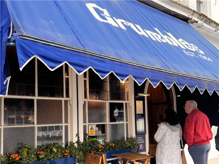 review of British restaurant Grumbles in Pimlico by Andy Hayler in May 2024