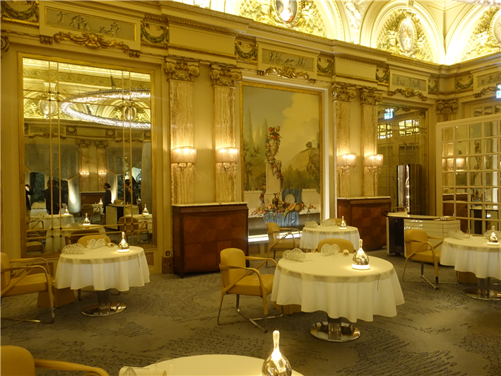 review of Monaco restaurant Louis XV by Andy Hayler