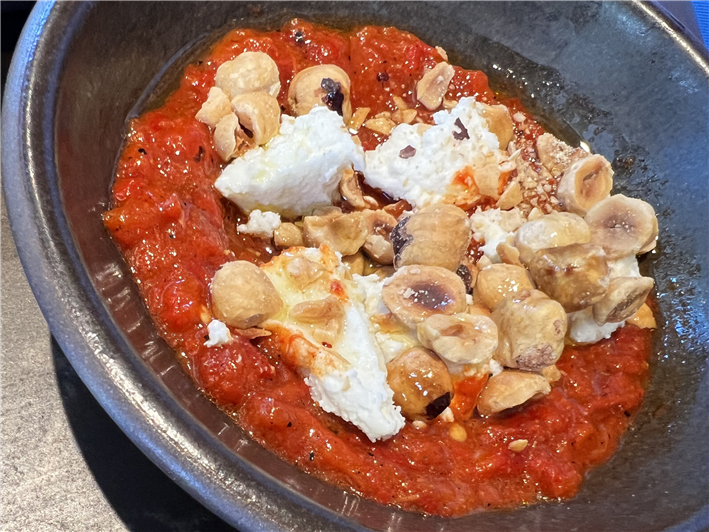 review of Greek restaurant Oma in Borough Market by Andy Hayler in May 2025