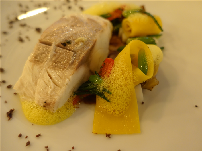 review of British restaurant Ormer Mayfair by Andy Hayler in April 2024