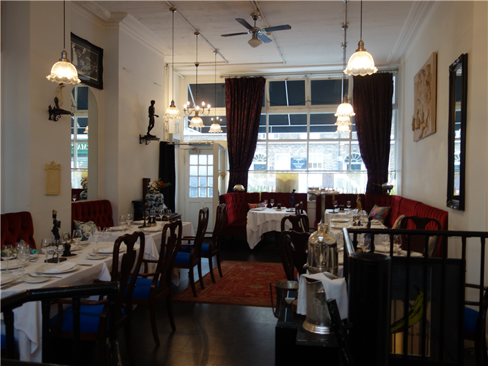 review of London French restaurant Otto's by Andy Hayler in August 2015
