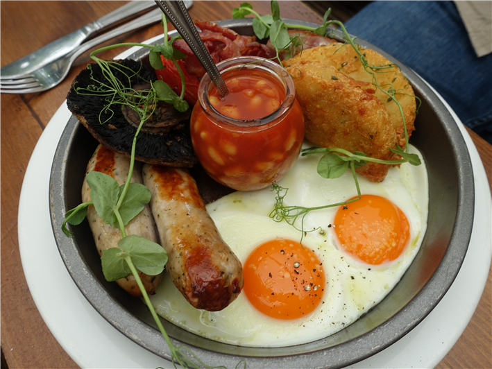 Review of London British pub restaurant Parlour by Andy Hayler in ...