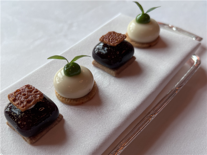 review of French restaurant The Ritz in Piccadilly by Andy Hayler in ...