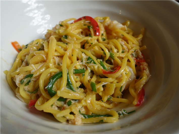 review of Suffolk Woodbridge British pub restaurant The Unruly Pig by ...