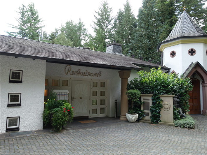 review of French restaurant Waldhotel Sonnora in Dreis Germany by Andy ...